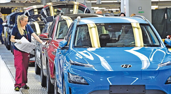 Hyundai Czech plant temporarily halts EV production