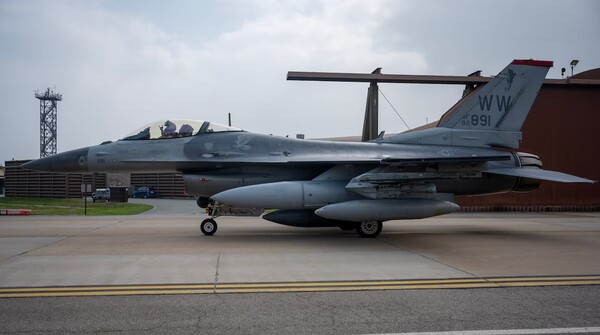 US Air Force in Korea deploys upgraded F-16 fighter jets to Osan